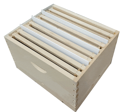 Queen Castle – BC Bee Supply